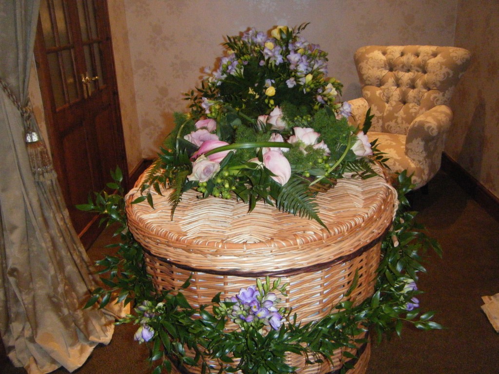 Coffins and caskets - from cardboard to cotton